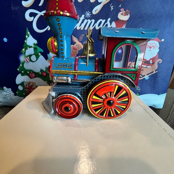 Hallmark | Holiday | Hallmark Rare 1982 Tin Locomotive | Poshmark